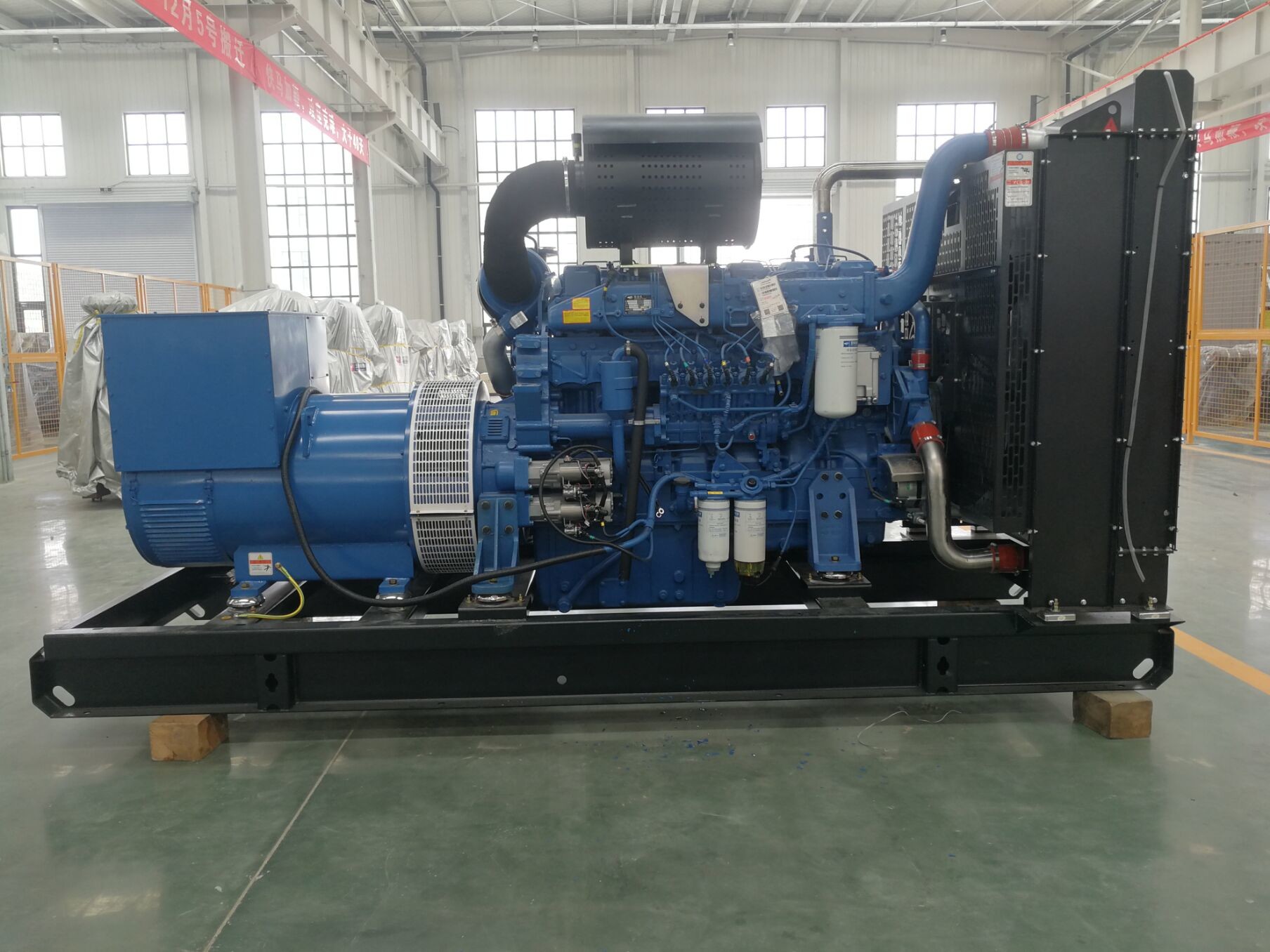 Fuel Efficient Yuchai Diesel Generator 30kw-500kw Fixed Installation